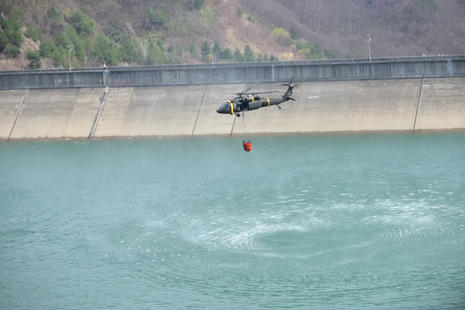 Heliops Magazine - KiaKaha Media Ltd - USFK concludes wildfire support ...