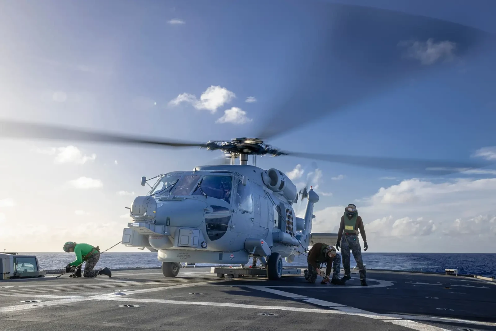 Heliops Magazine - KiaKaha Media Ltd - RAN Seahawk fleet surpass 50,000 ...