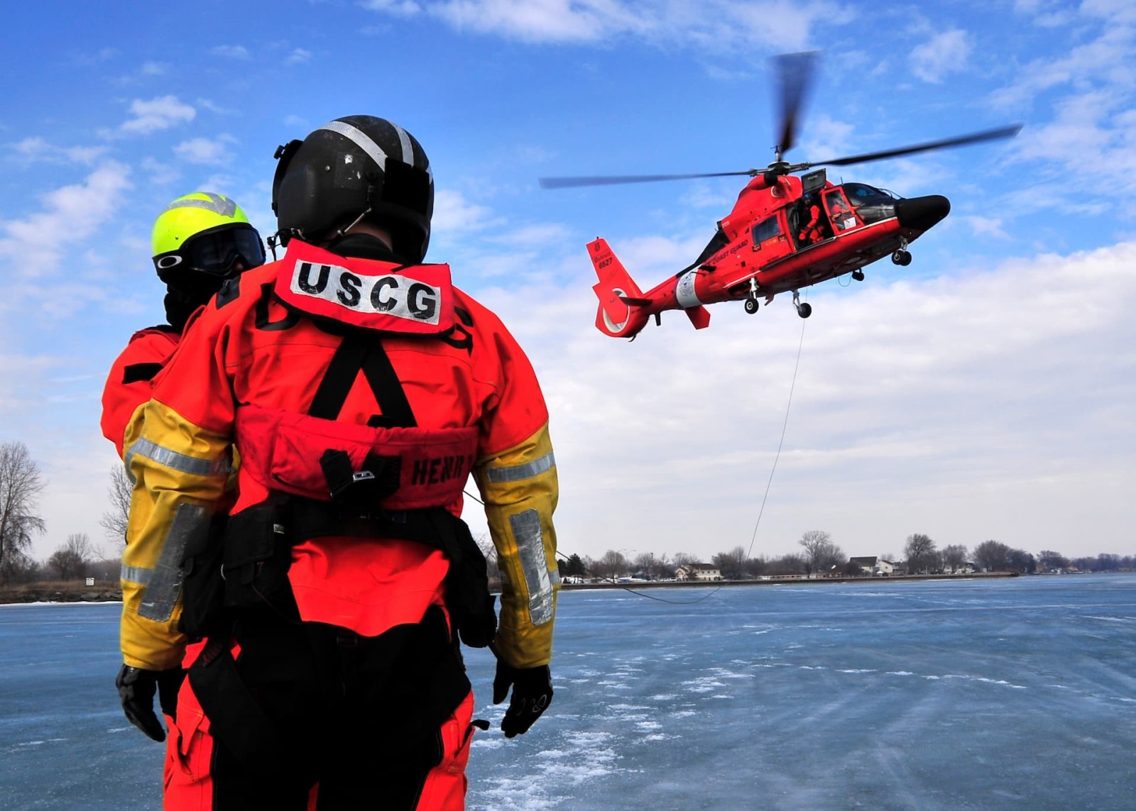 Heliops Magazine - KiaKaha Media Ltd - USCG upgraded MH-65E arrives at ...